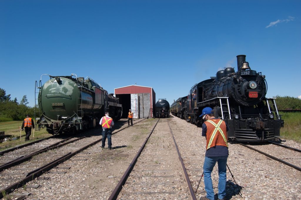 Steam doubleheader for Canada’s 150th – Heritage Rail Alliance | North ...